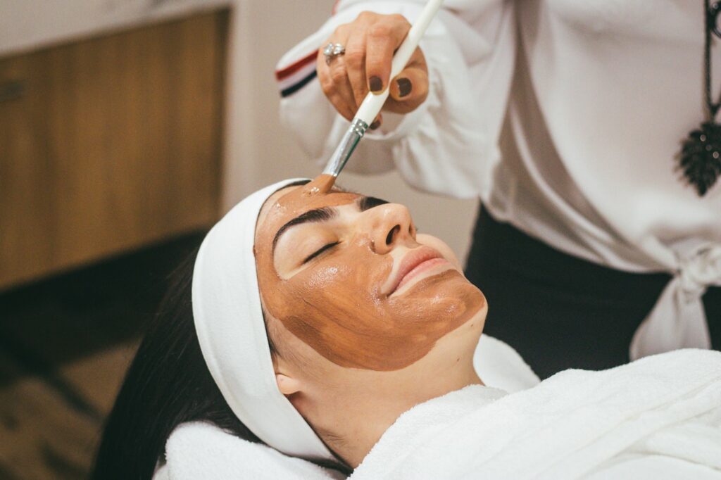 Difference Between Browtox and Traditional Botox